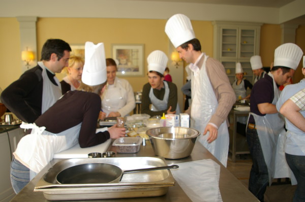 Team Building Cooking Activities | Cook & Have Fun | Team Bonding